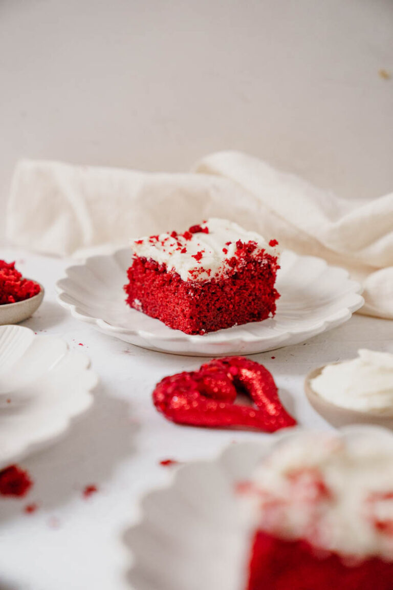 Simple 9x13 Red Velvet Sheet Cake Recipe - Cake Babe Bakery