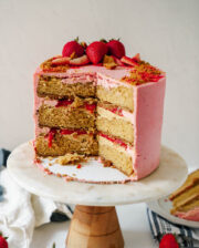 Crowd-Pleasing Strawberry Biscoff Cake - Cake Babe