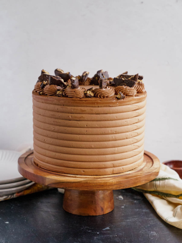 Easy To Make Chocolate Graham Cracker Cake - Cake Babe Bakery