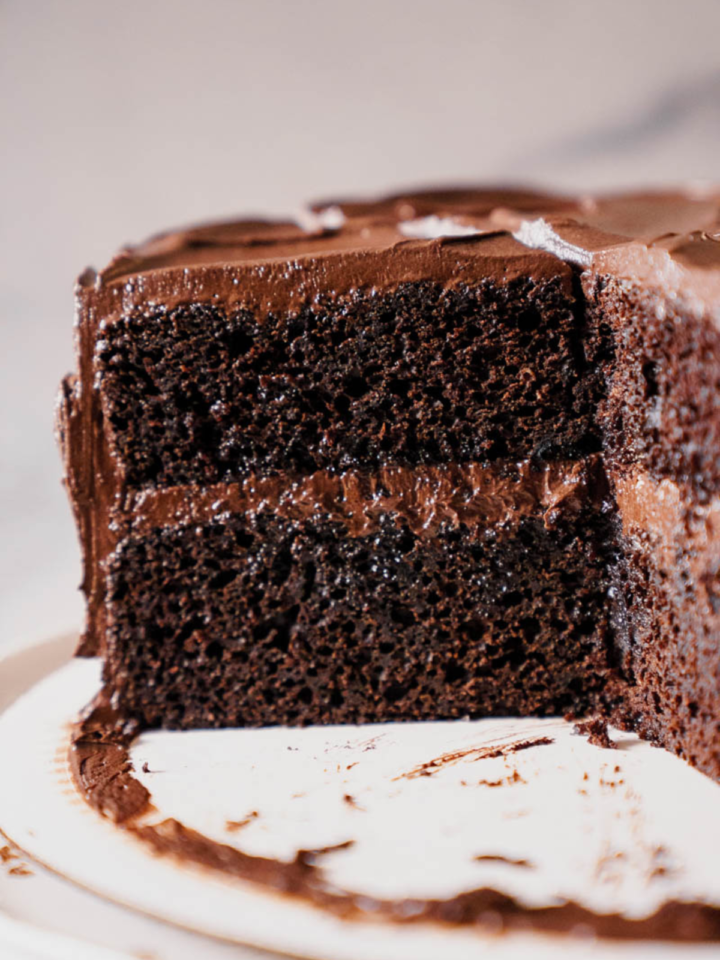 Copycat Portillo's Chocolate Cake Recipe - Cake Babe