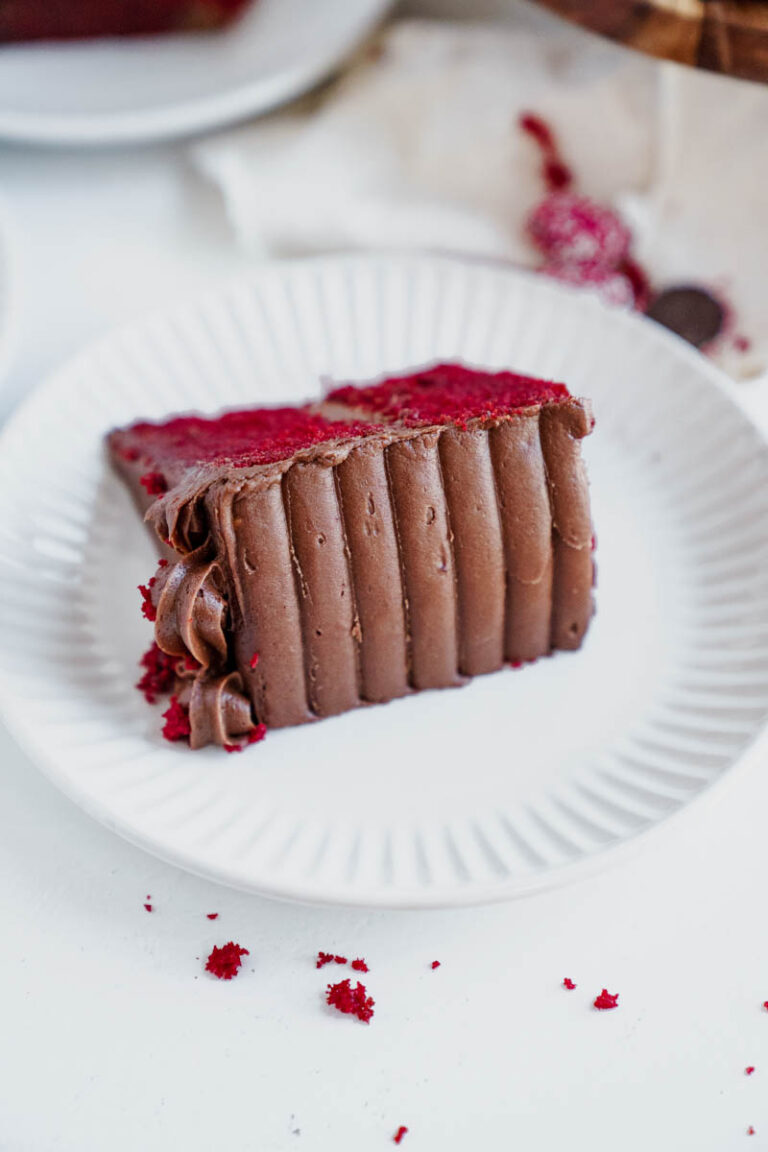 Best Red Velvet Cake With Chocolate Frosting - Cake Babe