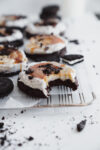 Frosted Caramel Oreo Cookies With Salted Caramel - Cake Babe