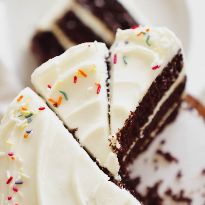 Easy Chocolate Cake With Cream Cheese Frosting - Cake Babe