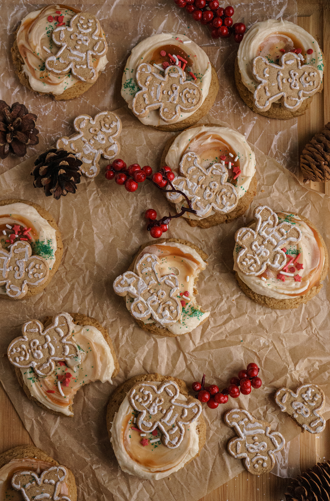 Best Frosted Caramel Gingerbread Cookies Recipe - Cake Babe