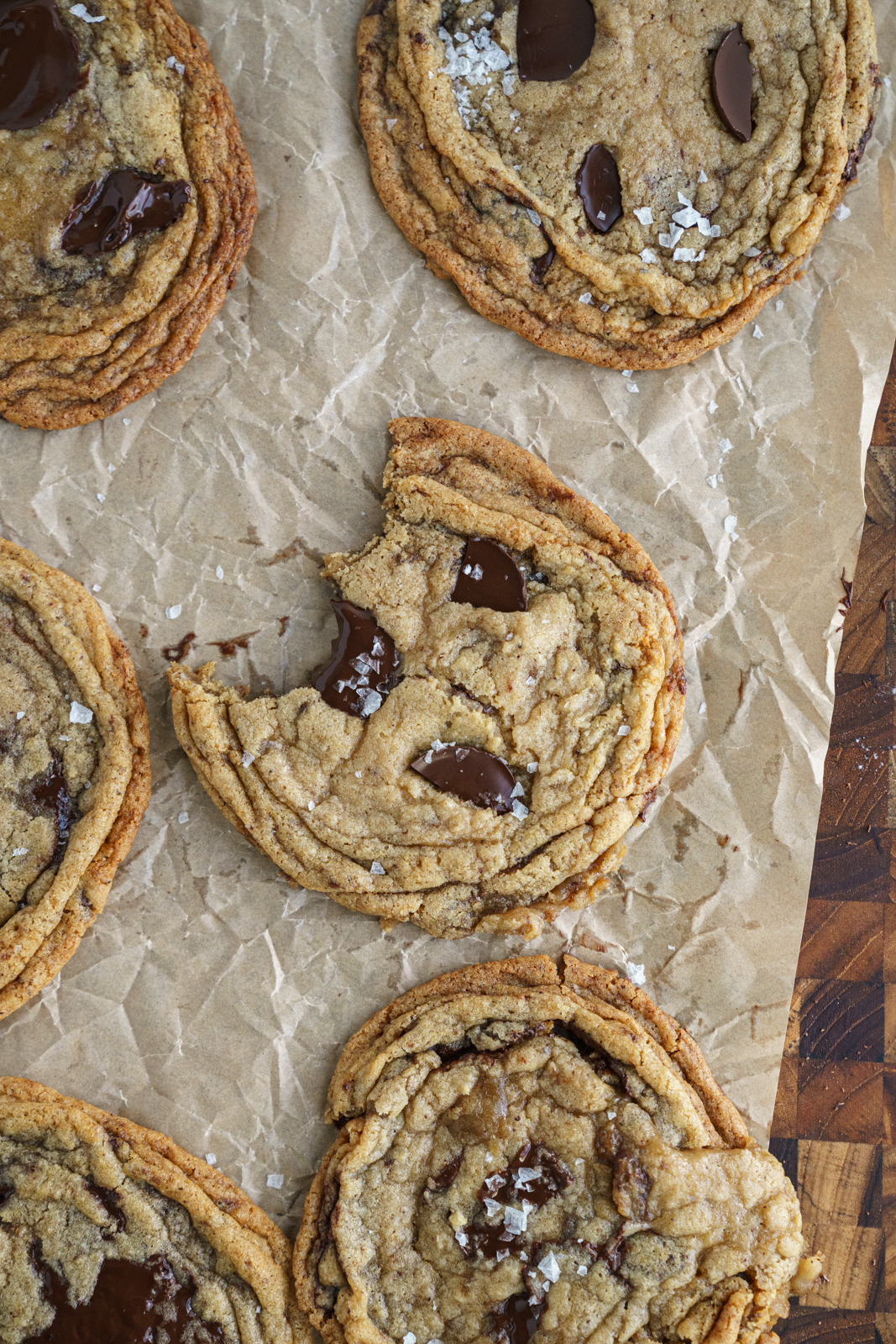 NYC Crispy Thin and Gooey Cookie Recipe - Cake Babe Bakery