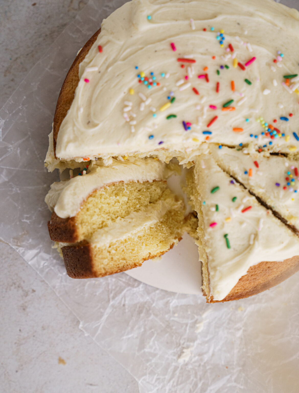 Vanilla Bean Cake Recipe(Made with ONE Cake Pan) - Cake Babe